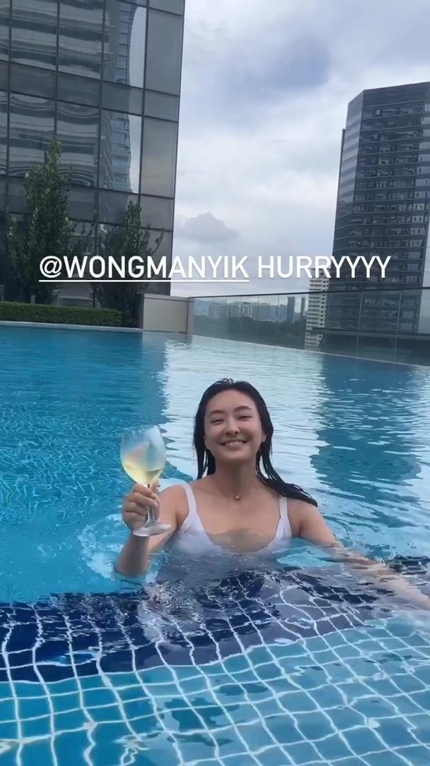 TVB花旦34歲生日搞船P晒性感水着 大合照洩「蜜」爆兩pair戀人結伴出席 | 星島日報